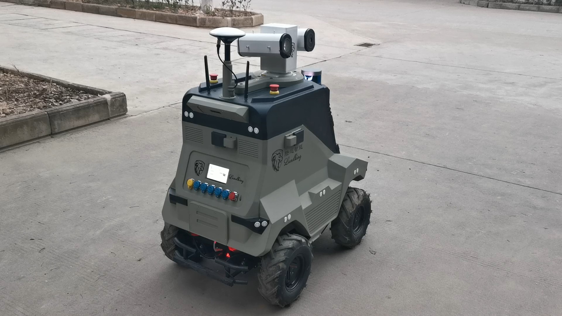 I&T Solution - Mobile Temperature Measuring Robot 2020-03-3